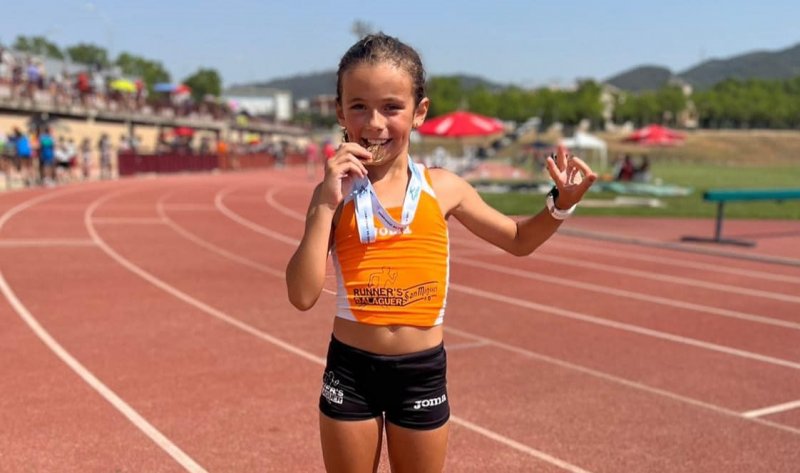 L'atleta Alba Capell es proclama campiona de Catalunya sub10 en 1.000 ...